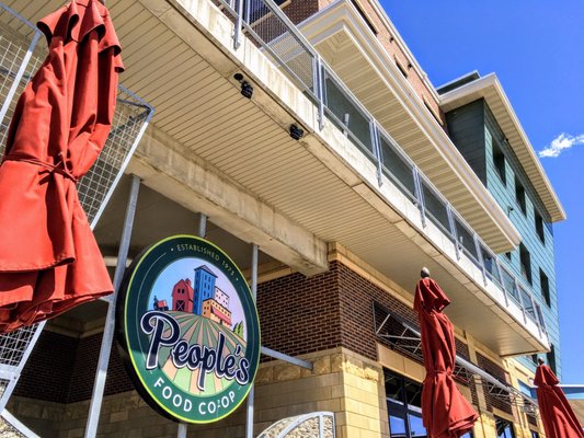 PEOPLE’S FOOD CO-OP - 38 Photos & 71 Reviews - 519 1st Ave SW ...