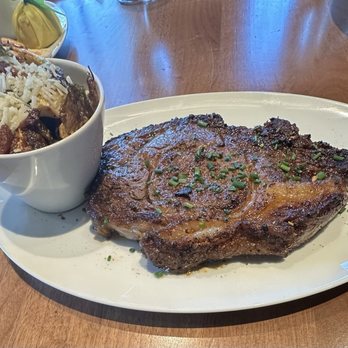 JONATHAN’S THE RUB AT MEMORIAL GREEN - Updated April 2025 - 622 Photos ...