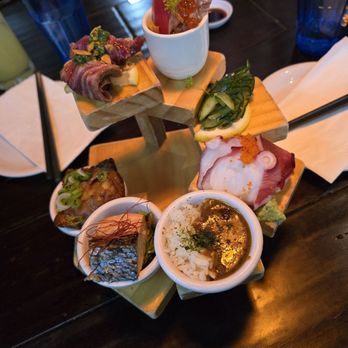 TAMARI BAR - Updated January 2025 - 2238 Photos & 686 Reviews - 500 E ...