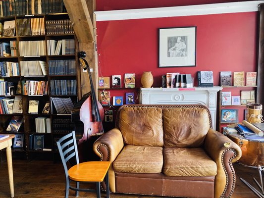 BAINE’S BOOKS AND COFFEE - Updated September 2024 - 34 Photos & 32 ...