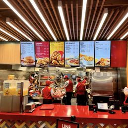 JOLLIBEE - Updated April 2025 - 74 Photos & 37 Reviews - 3820 Rainier ...