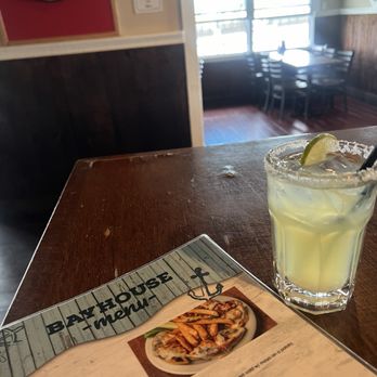BAYHOUSE WATERFRONT BAR AND GRILLE - Updated December 2025 - 479 Photos ...