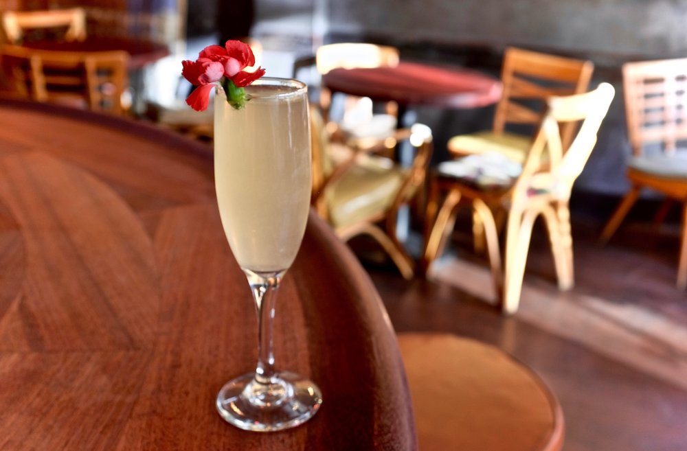 SOL LIQUOR LOUNGE - 607 Summit Ave E, Seattle, Washington - 153 Photos ...