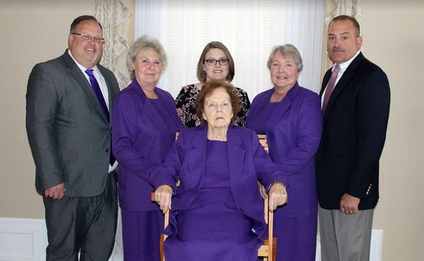 MABERRY FUNERAL HOME - Updated June 2026 - 52 Photos - 367 S Locust St ...