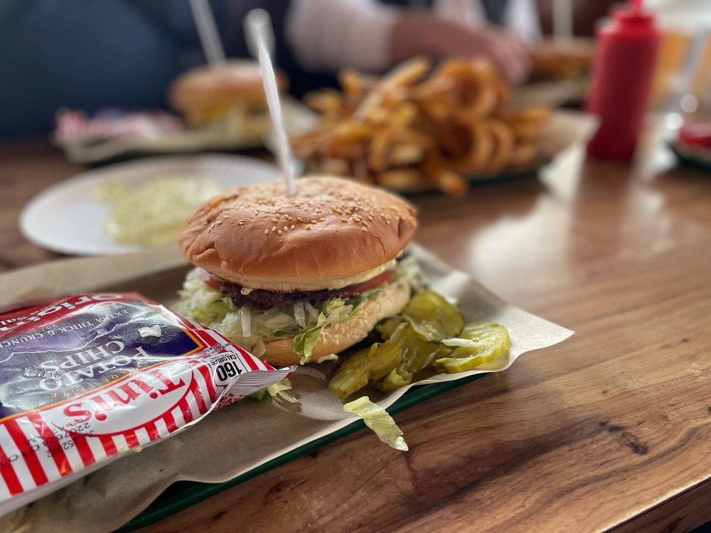 HELVETIA TAVERN - 357 Photos & 510 Reviews - 10275 NW Helvetia Rd ...