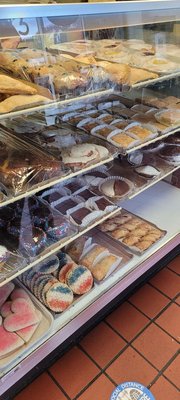 ARTHUR’S PASTRY SHOP - 56 Photos & 73 Reviews - 382 Main St, Medford ...