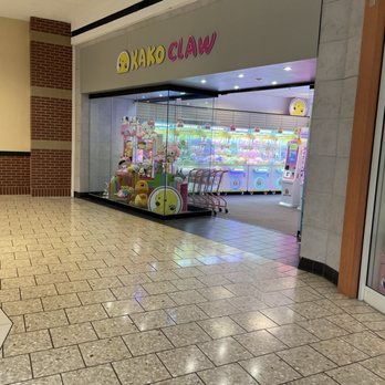 KAKO CLAW - Updated January 2025 - 30 Photos & 27 Reviews - 11960 Fair Oaks Mall, Fairfax ...