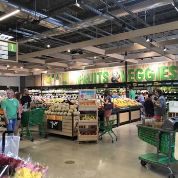 AMAZON FRESH - Updated December 2025 - 83 Photos & 23 Reviews - 325 E ...