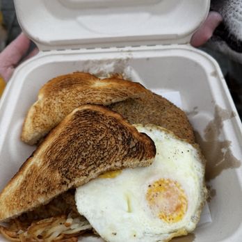 MECCA CAFE - Updated June 2025 - 592 Photos & 919 Reviews - 526 Queen ...