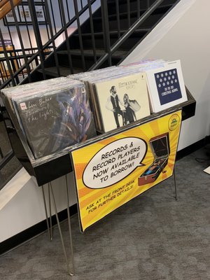 SAYVILLE LIBRARY - Updated September 2025 - 16 Photos - 88 Greene Ave ...