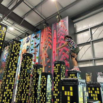 ALPINE CLIMBING ADVENTURE FITNESS - Updated December 2025 - 237 Photos ...