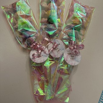 CANDY CO. - Updated December 2025 - 44 Photos & 55 Reviews - 975 Rt 28 ...