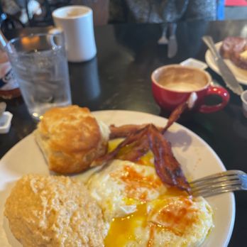 THE LITTLE EASY CAFE - Updated July 2024 - 76 Photos & 70 Reviews - 114 ...