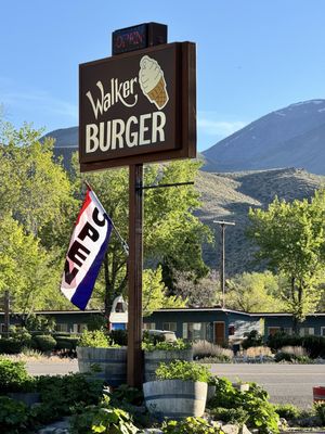 WALKER BURGER - TEMP. CLOSED - Updated December 2025 - 214 Photos & 274 ...