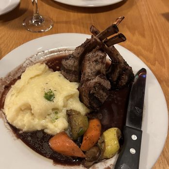 STEAMERS STEAK & SEAFOOD RESTAURANT - Updated October 2025 - 105 Photos ...