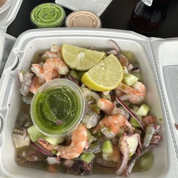 MARISCOS EL VENENO - Updated October 2025 - 15 Photos & 15 Reviews ...