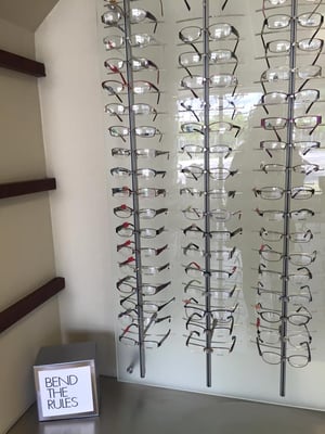 OPTICAL OUTLETS - Updated October 2025 - 59 Reviews - 3202 W Kennedy ...