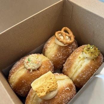 THE FLOUR BOX - Updated February 2025 - 1599 Photos & 540 Reviews ...