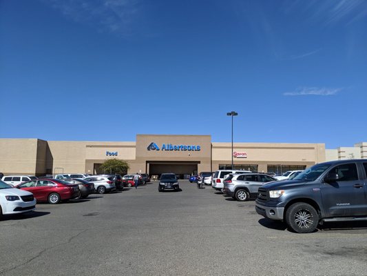 ALBERTSONS - Updated December 2025 - 28 Reviews - 2551 E Lohman Ave ...