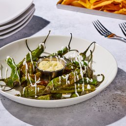 HOPSMITH TAVERN - Updated October 2025 - 364 Photos & 429 Reviews - 15 ...