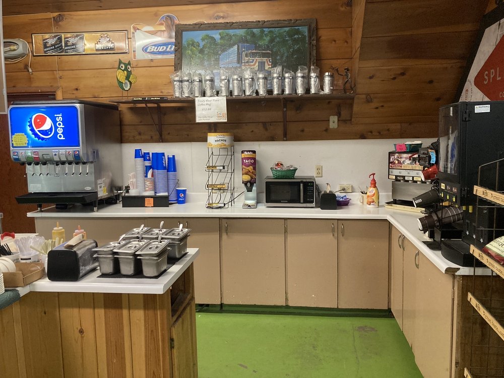 JUNCTION CITY STORE - Updated December 2025 - 14 Photos - 43380 Hwy 299 ...