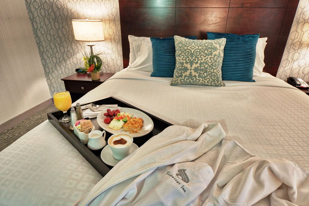 SOMERSET INN - Updated December 2025 - 135 Photos & 52 Reviews - 2601 W ...