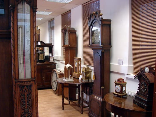 CARLTON CLOCKS - Updated March 2025 - Chalfont Station Road, Little ...