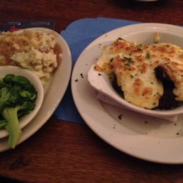 THE TAVERN ON MAIN - Updated December 2025 - 63 Photos & 150 Reviews ...