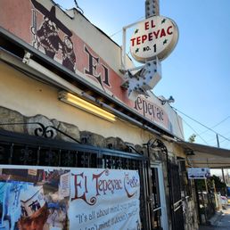 EL TEPEYAC CAFE - Updated July 2025 - 2616 Photos & 2799 Reviews - 812 ...
