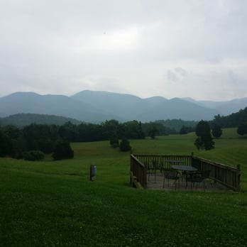 BLUE RIDGE VINEYARD - Updated July 2024 - 22 Photos & 24 Reviews - 1027 ...
