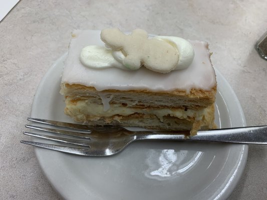 DUTCH BAKERY & COFFEE SHOP - 50 Photos & 75 Reviews - Bakeries - 718 ...