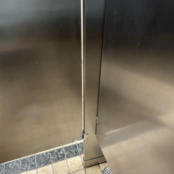 LIFE TIME - Updated December 2025 - 72 Photos & 134 Reviews - 1220 ...