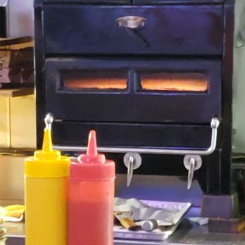 PAUL’S TAVERN - Updated August 2025 - 112 Photos & 79 Reviews - 176 ...