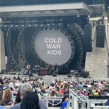 FIRSTBANK AMPHITHEATER - Updated July 2024 - 84 Photos & 72 Reviews ...