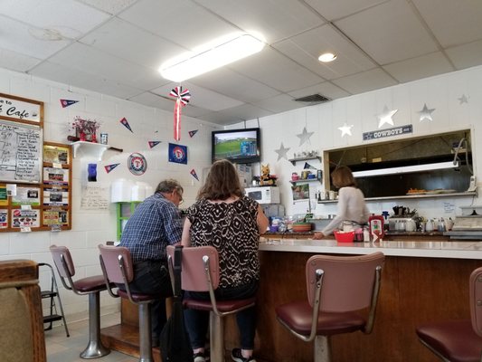 BENBROOK CAFE - 81 Photos & 71 Reviews - 4902 Hwy 377 S, Fort Worth ...