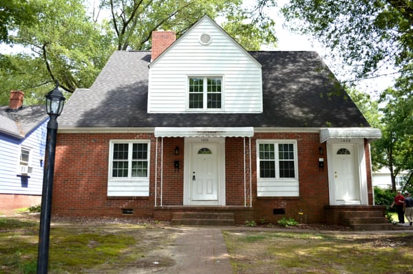 APPLE REALTY - Updated May 2025 - 27 Photos & 33 Reviews - 2911 Guess ...