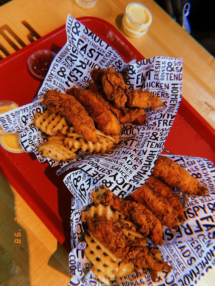 PDQ CHICKEN - Updated October 2025 - 231 Photos & 154 Reviews - 4816 ...