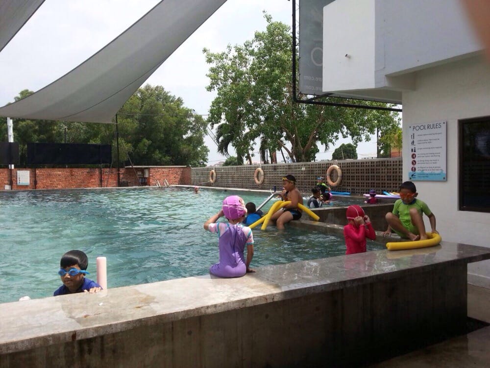 LA SWIMMING CENTRE - Updated December 2025 - 128, Persiaran Raja Muda ...