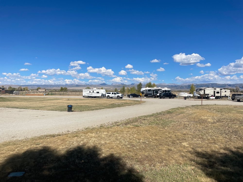HIGHLINE TRAIL RV PARK - 13 Photos - 8718 Highway 191, Boulder, Wyoming ...