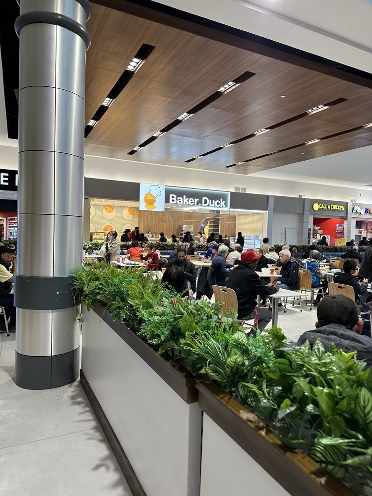 BAKER DUCK - Updated September 2024 - 30 Photos - 1571 Sandhurst Circle ...