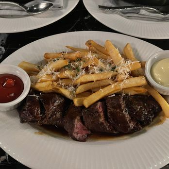 GRILL ON 21 - Updated August 2024 - 201 Photos & 60 Reviews - 208 S ...