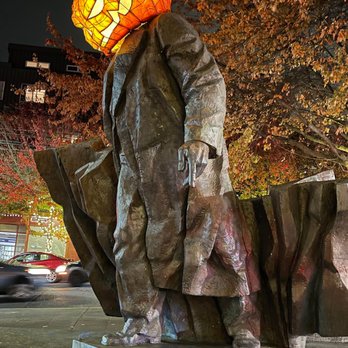 VLADIMIR LENIN - Updated May 2025 - 90 Photos & 97 Reviews - 3526 ...