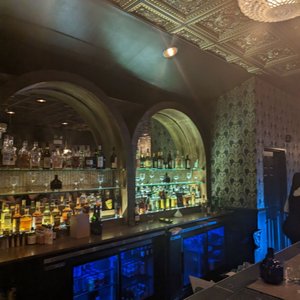 REVOLVER - 25 Photos & 24 Reviews - 1270 N Milwaukee Ave, Chicago ...