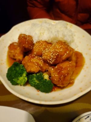 LUCKY INN CHINESE RESTAURANT - Updated August 2024 - 28 Photos & 65 ...