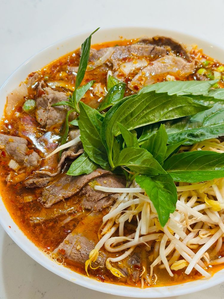 MANA KITCHEN - Updated January 2026 - 18 Photos - 2171 S Grape St ...