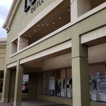 TULARE OUTLETS - Updated December 2025 - 102 Photos & 95 Reviews - 1407 Retherford St, Tulare ...