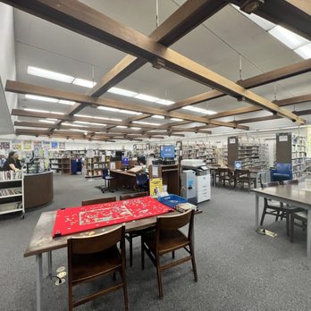 EL DORADO NEIGHBORHOOD LIBRARY - Updated November 2025 - 22 Photos - 20 ...