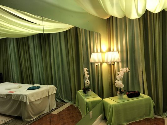 COCO SPA - Updated January 2026 - 14 Photos - 8426 W Oakland Park Blvd ...