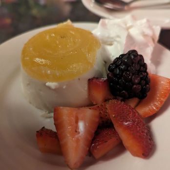 RUBY CHOW’S - Updated May 2024 - 1000 Photos & 351 Reviews - 620 Glen ...