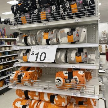 TARGET - Updated December 2025 - 363 Photos & 72 Reviews - 531 ...